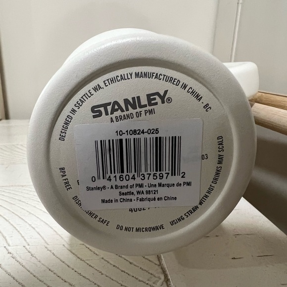 Stanley | Kitchen | Stanley 4oz Adventure Quencher | Poshmark